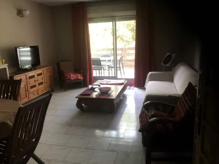 Saint-gilles : Charmant Appartement De 70m2 Duplex - Saint-Gilles les Bains