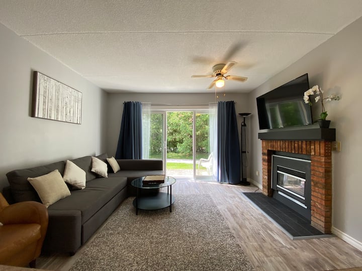 Lovely 2-bedroom Home 8mins From Blue Mountain - Collingwood