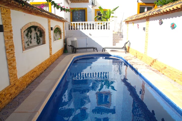 #351 - 3 Bed Villa + Private Heated Pool / 3 Bath - Cabo Roig