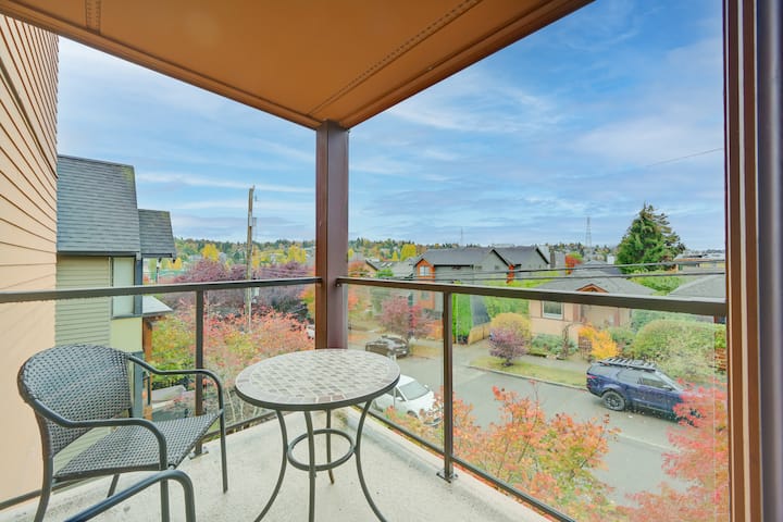 New! Cozy 2br Condo In Heart Of Fremont W/ Parking - Seattle