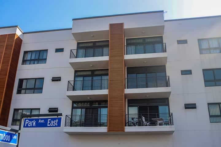 Gated Community 1-bedroom Condo With Study & Pool. - Ghana