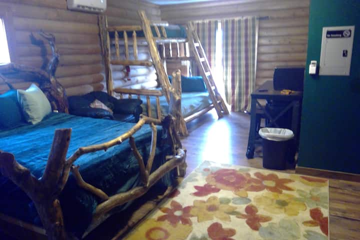 Family Suite - Swan Valley, ID