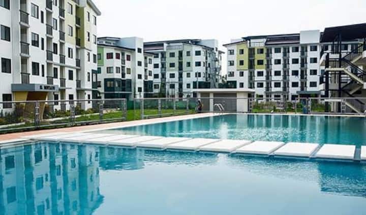 Condo Beside Enchanted Kingdom - Biñan