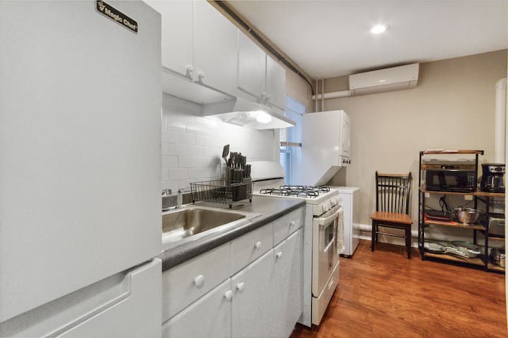 Central Rittenhouse Apartment Near Public Transit! - Penn Center - Philadelphia