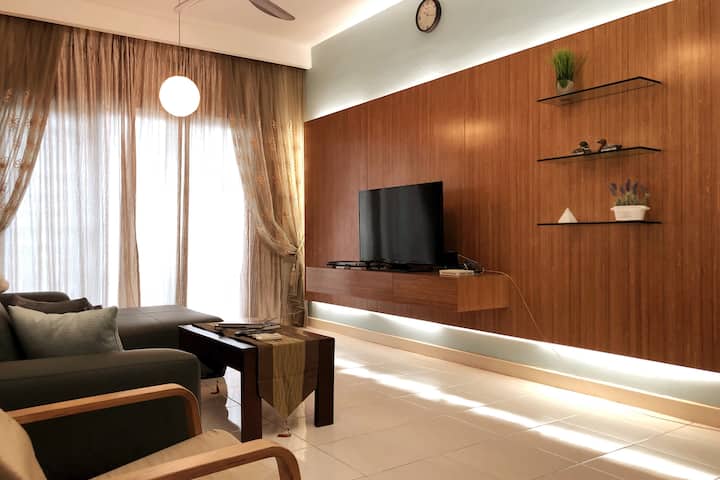 Damasara Perdana Near Ikea 1u 4-6pax Wifi Tv Box - Petaling Jaya