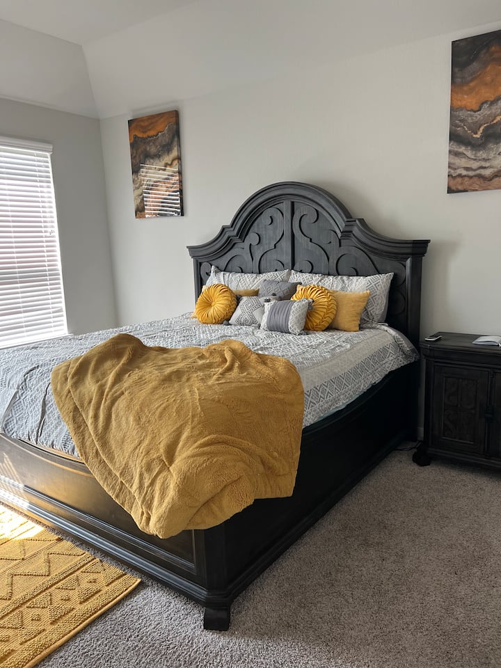 Cozy Home With Theatre Room Near Lake Houston - 훔블