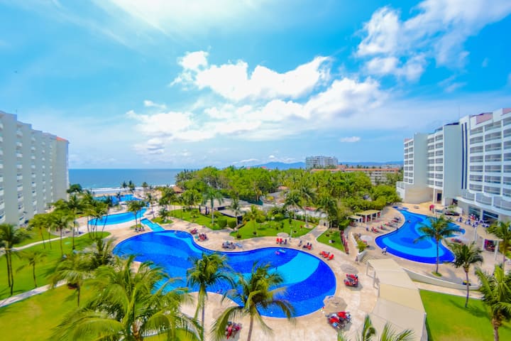 3 Bedroom 3 Bath Paradise On The Beach - Nuevo Vallarta