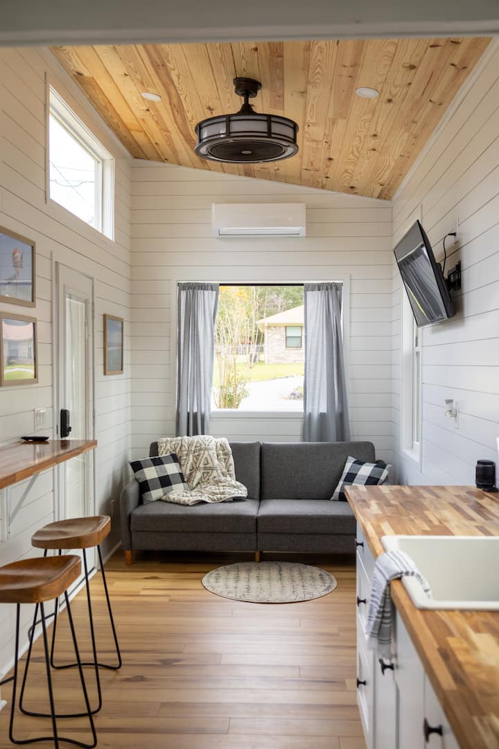 Tucked Away Tiny - Milton, FL