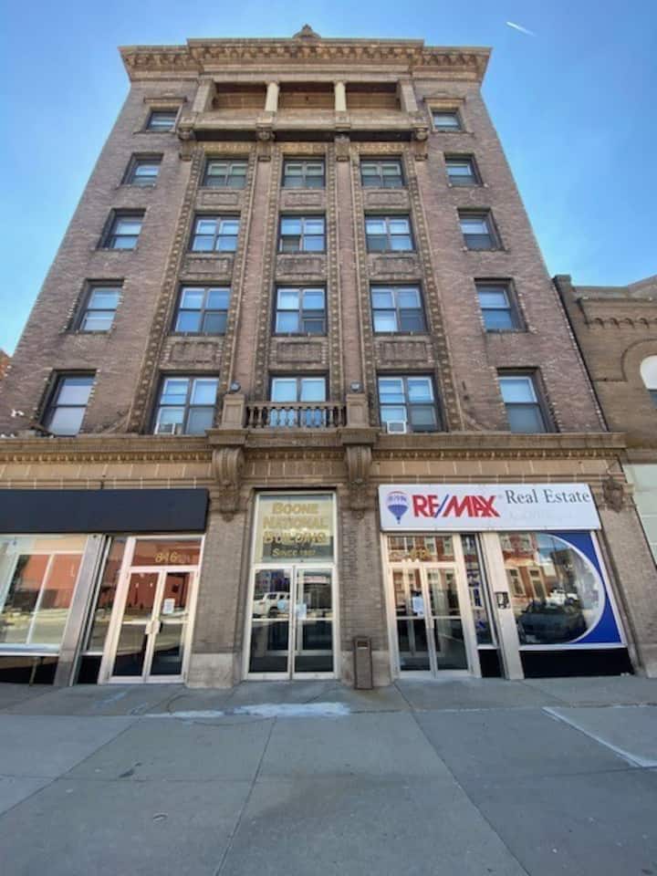 National Building 402 - Boone, IA