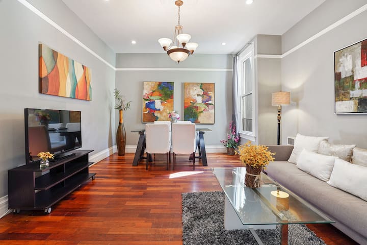 Exquisite Renovated 11br/5ba/2 Private Decks Nopa! - San Francisco, CA