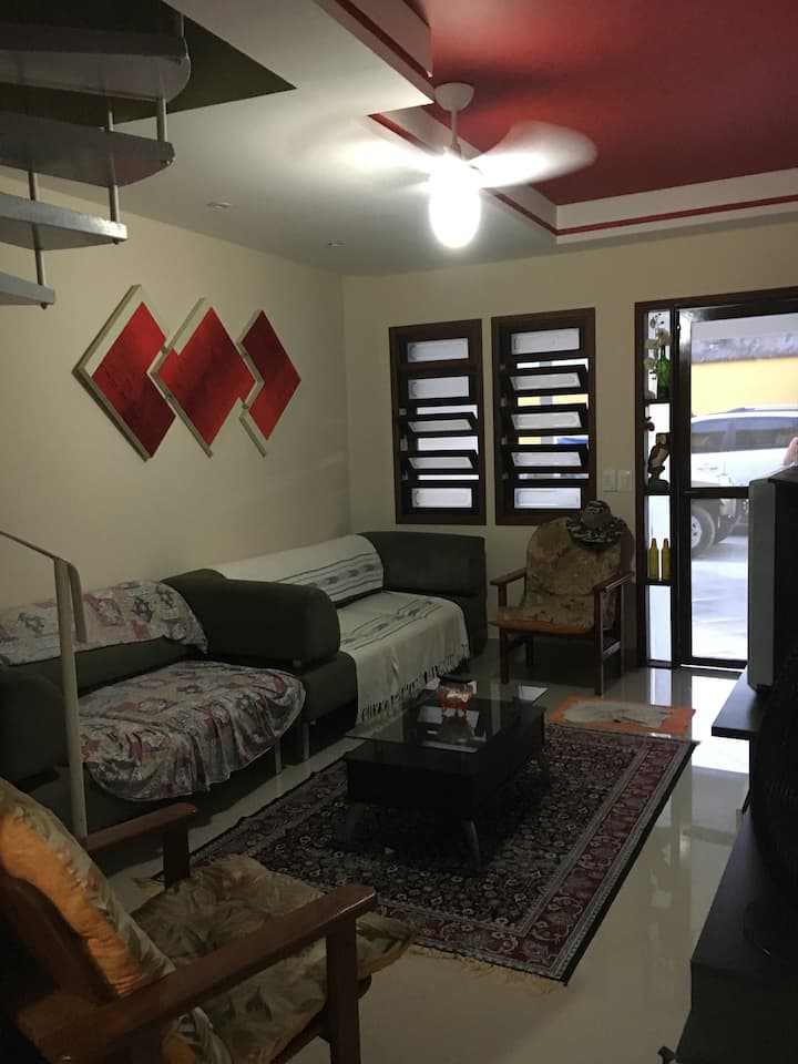 Chalé Confortável Em Condominio Familiar Proximo Praia - Caraguatatuba