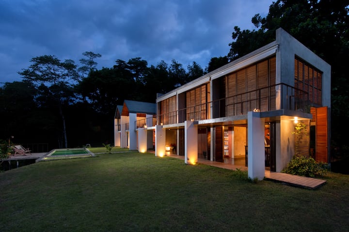 Jungle Hub, 5 Bedrooms Villa With Pool - Guanacaste Province