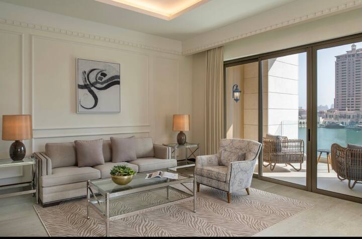 St. Regis - Marriott Luxurious 2 Bed Apartment - Doha