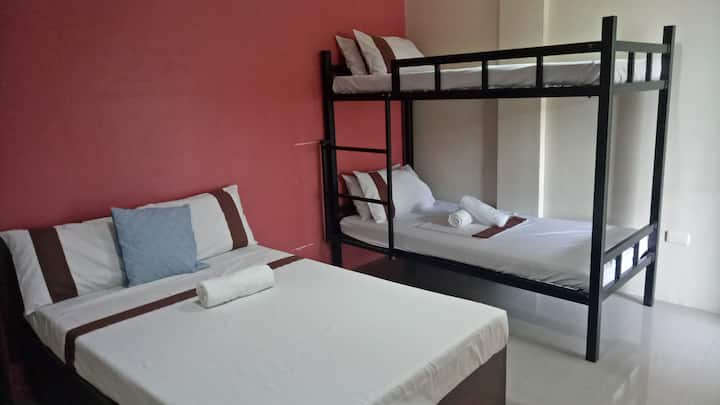 Hacienda Galea Resort - Family Room#102 - Apalit