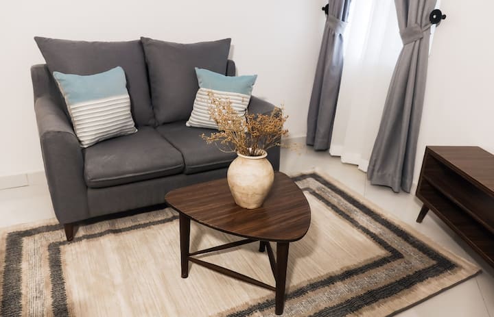 Ensuite 1 Bed With Pool And Gym In Sigmabase Vi - Lagos