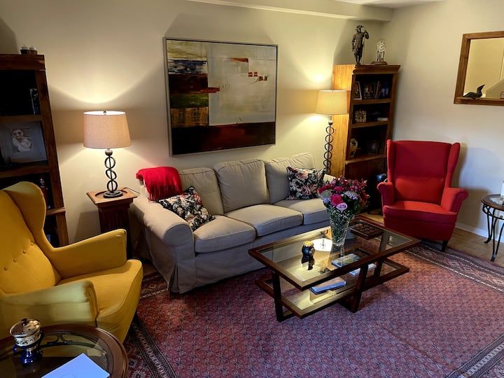 Cozy Apartment For A Long Stay\central Ottawa - 가티노