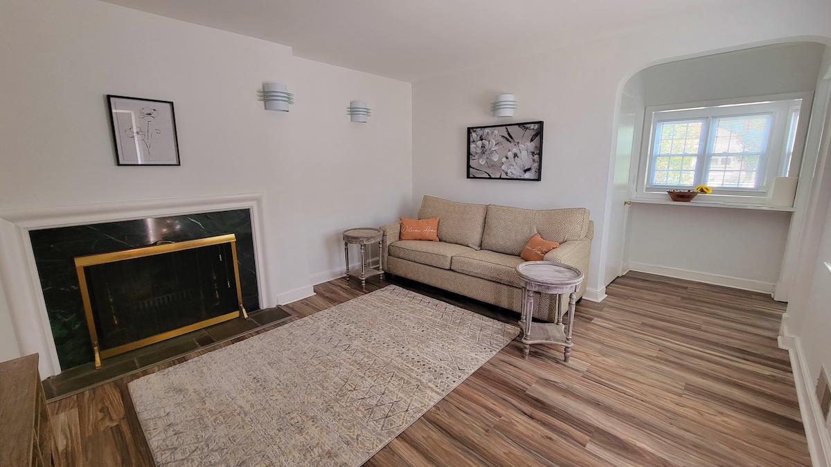 Cozy 5BR home with free parking - Houses for Rent in Silver Spring ...