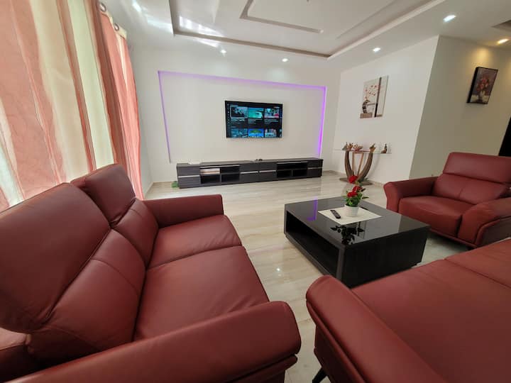 Top Résidence Avec Jacuzzi à Bingerville, Rci - Abidjan