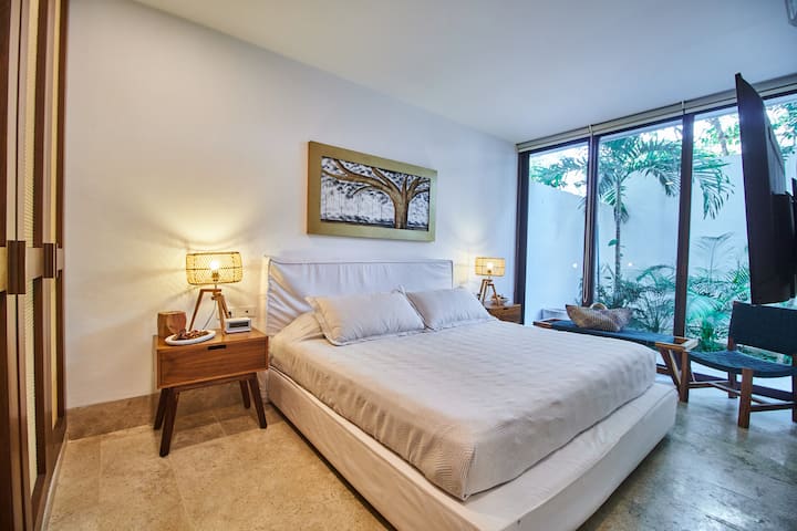 Lovely 2-br Condo With Balcony And Pool - Tulum