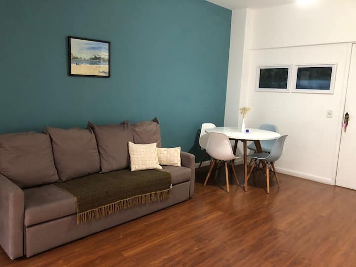 Lindo E Luminoso Apartamento, Perto Do Mar. - Niterói