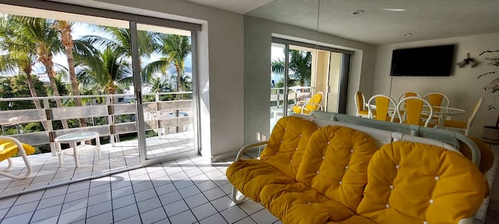 Condo In Touristic Zone. Tennis Court & Pools - Acapulco