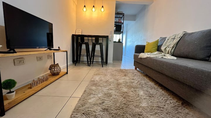 Moderno Departamento En Capital - Mendoza