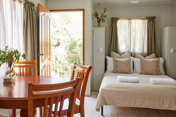 Comfortable Cabin In Historic Tenterfield - Tenterfield