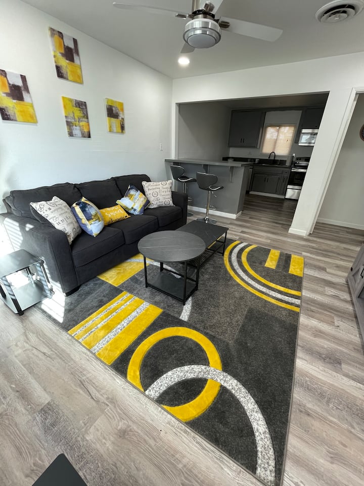 Newly Renovated Astonishing 2 Bed 1.5 Bath For You - Ridgecrest, CA