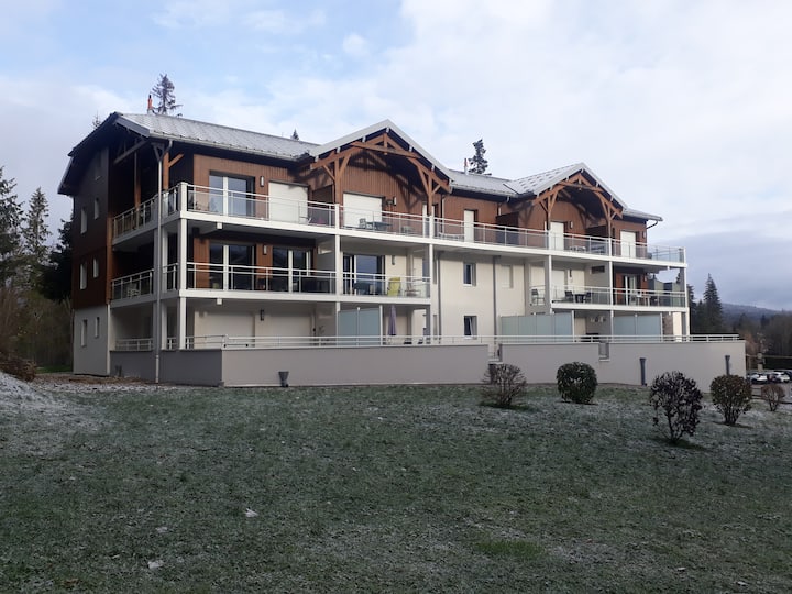 Appartement 85 M2 Avec Parking Et Balcon Plein Sud - Bois-d'Amont