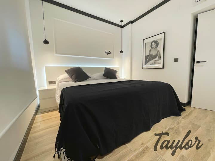 Taylor Suite Mk77_lancia - León