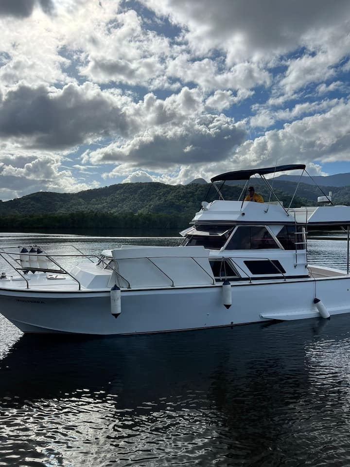 Guarujá Lancha 38 Pés Sua Casa Na áGua 12 Pessoas - Santos, Brasil