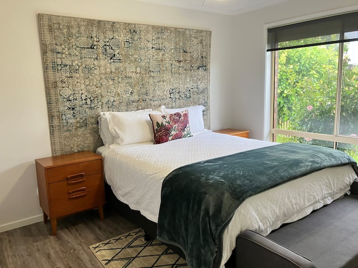 Location, Location! 
Cheerful 2 Bedroom Unit - New - Churchill
