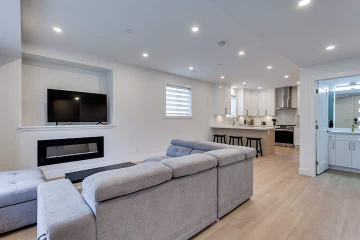 Brand New 3 Bedroom Townhome - Kelowna