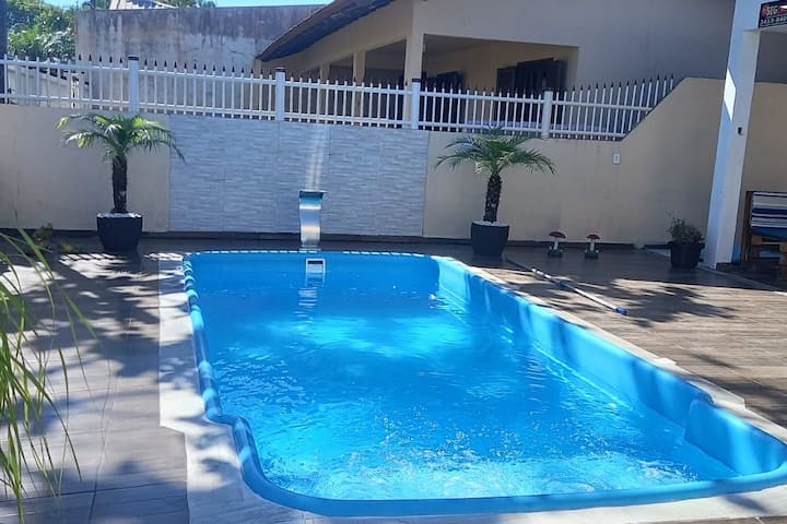 Casa Em Matinhos Com Piscina - Matinhos