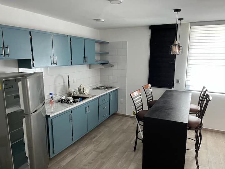 Lovely 2-bedroom Rental Near The Beach - Mazatlán