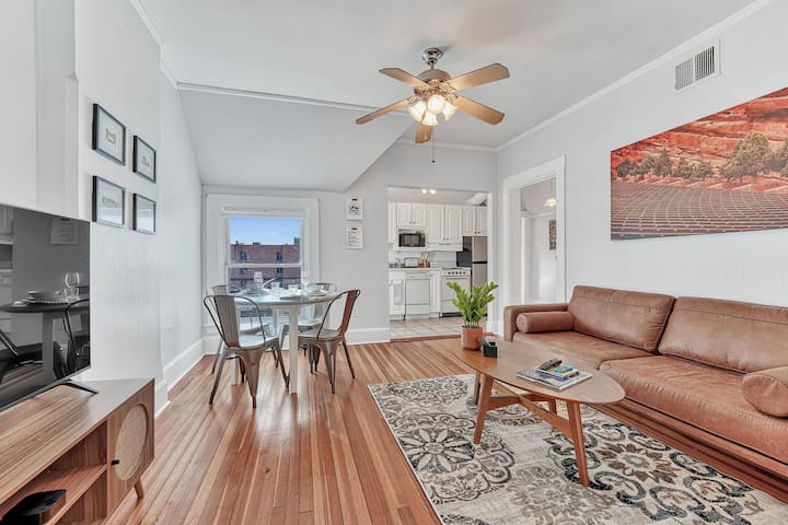 Uptown Condo In Heart Of Denver - Denver, CO