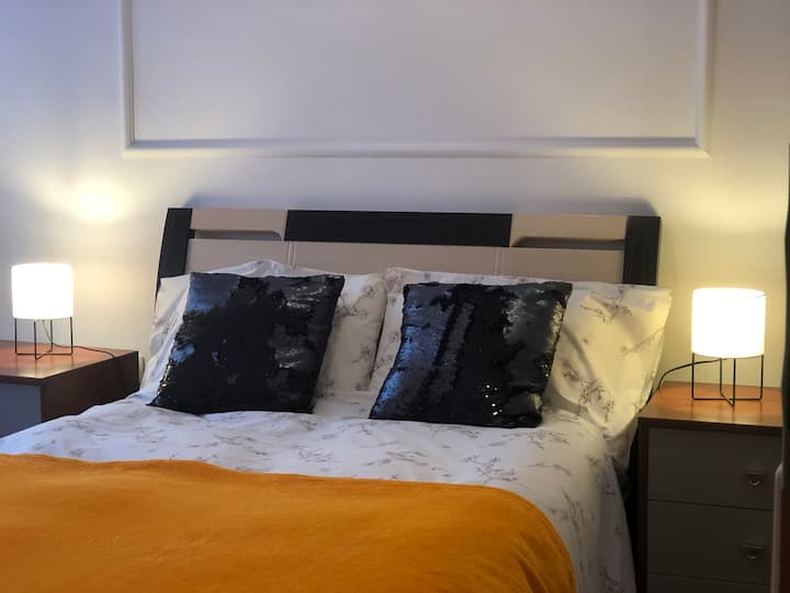 Kavaja Str Ap. Self Check In-city Center - Tirana