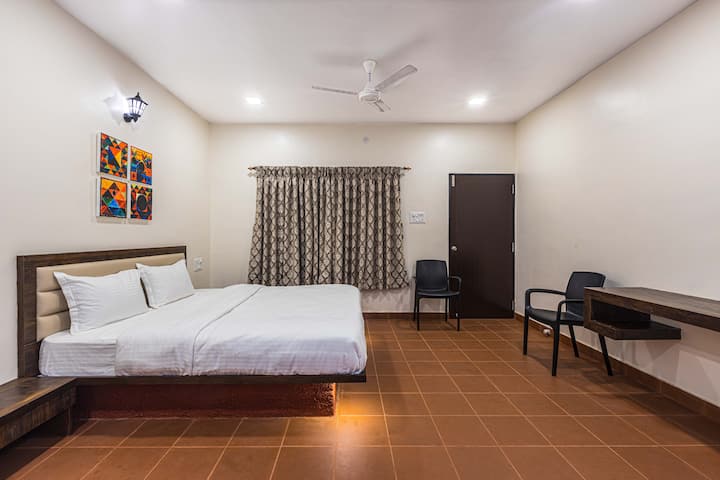 Group Of 12 : 3 Pvt Room At Ohana Stay - Alibag