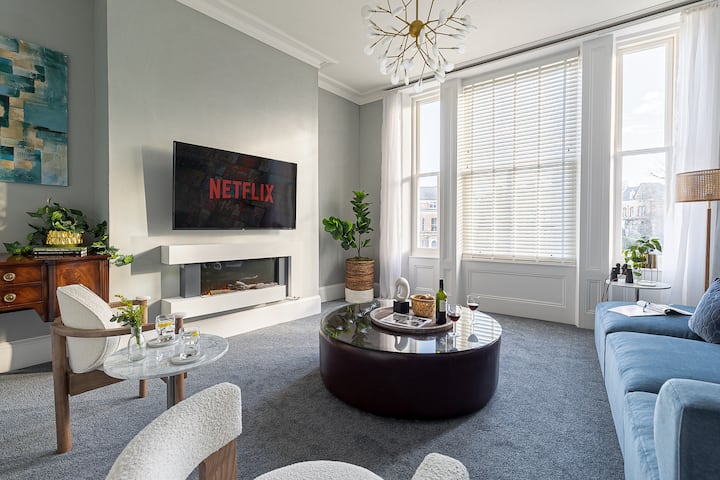 Crescent View | Central & Quiet | Sleeps 4 - Pinewood Park Scarborough