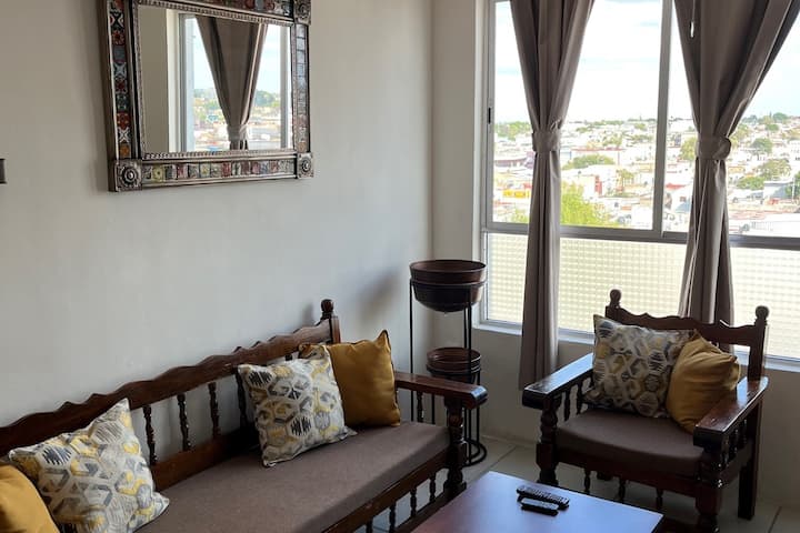 Downtown Apt. In Gdl, Shared Pool*,limited A/c* - Guadalajara