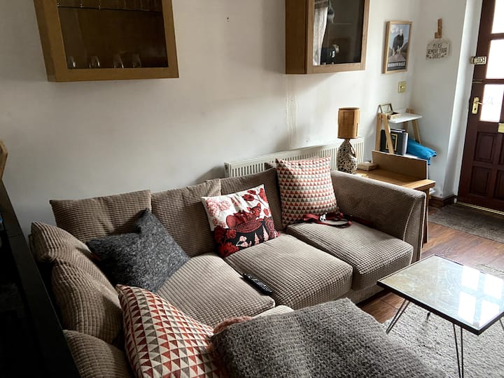 Quaint Stone Cottage In The Heart Of Kendal - Kendal