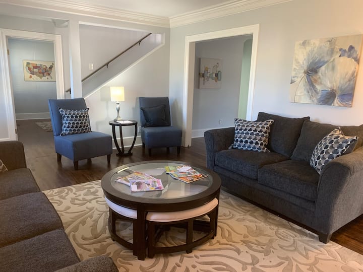 Gorgeous 5 Bedroom Home - Columbus, GA