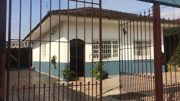 Casa De Praia Com Piscina Churrasco Wifi - Praia Grande
