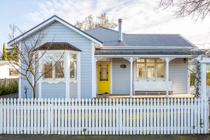 Picture Perfect In The Heart Of The Greytown - Greytown