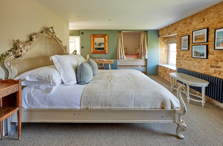 Charming home in Kingham, The Cotswolds - Houses for Rent in Kingham ...