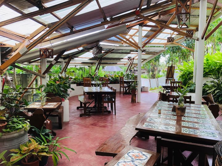 Morning Hills Mountain Resort And Campground - Loboc