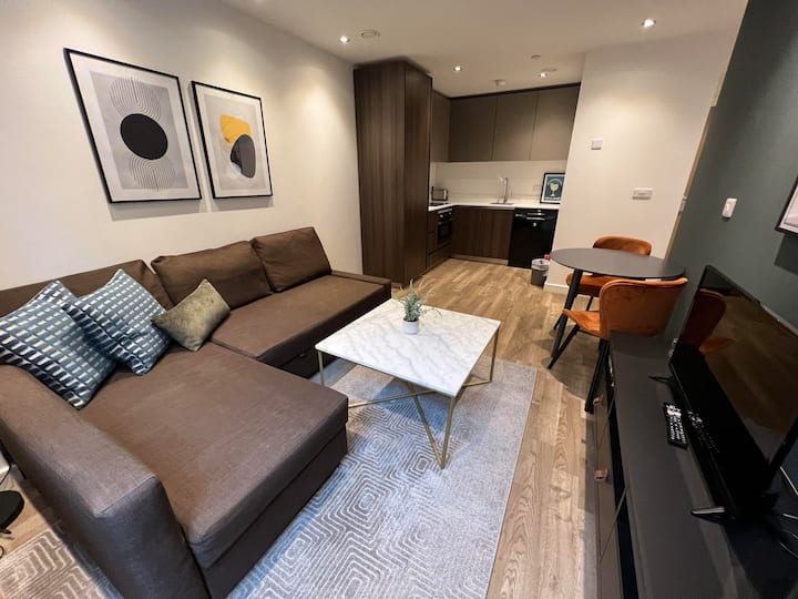 6 Modern City Centre 1 Bed Apartment, Free Parking - Nottingham