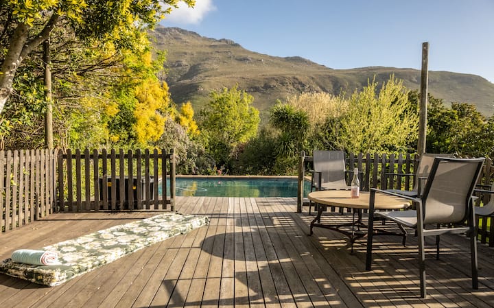 Hoopoe Cottage: Unique Family Home & Private Pool - Stellenbosch