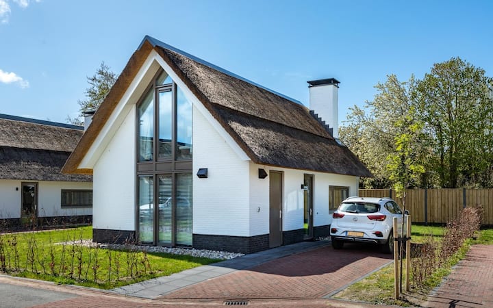 Rietgedekte 6 Persoons Villa Prestige - Lisse