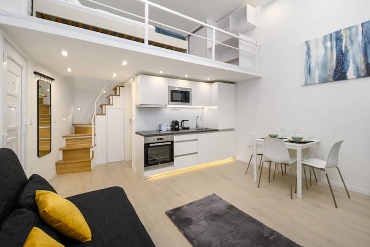 V32 Apartment - 3 - Budapest